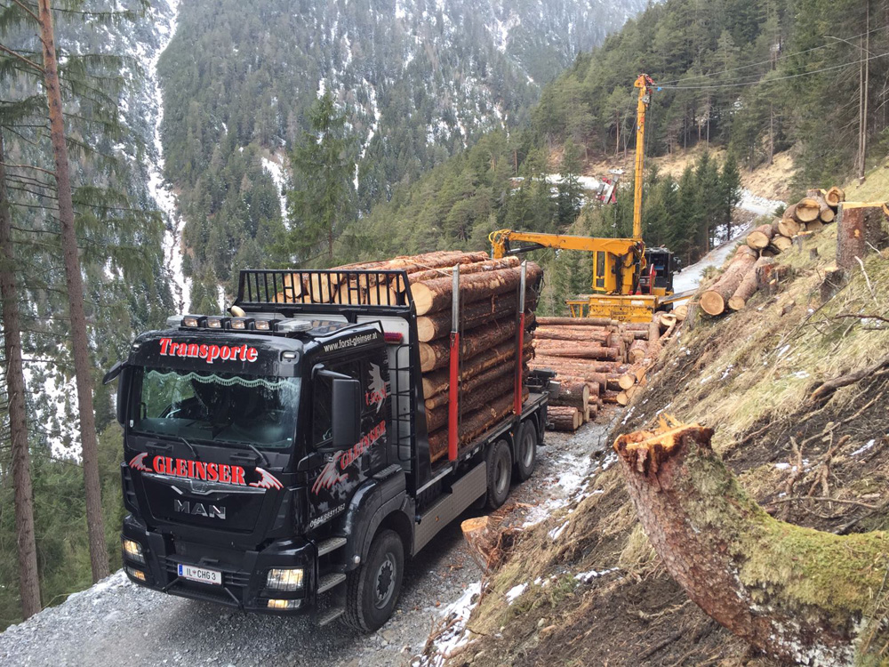Holzschlägerung Tirol - Transporte Gleinser